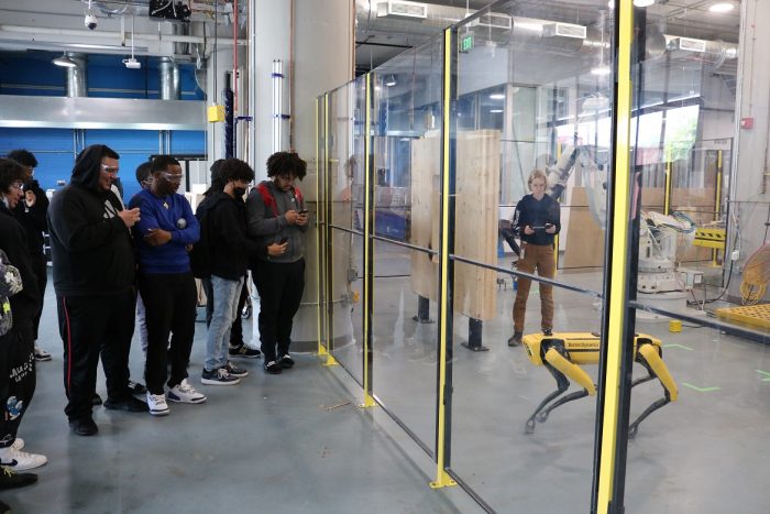 Autodesk & construction pros team up to inspire students